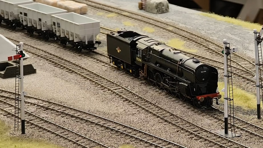 9F DCC Model Train Sounds on ESU – DCC Sound Decoders